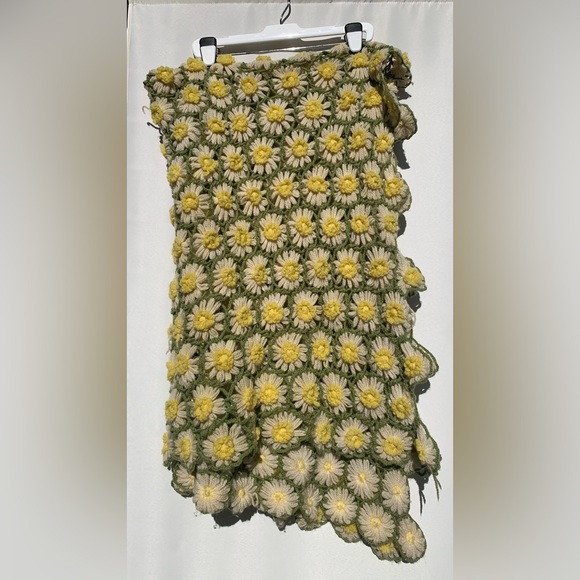 Vintage | Bedding | Vintage 3d Floral Crochet Knit Throw Blanker 6x40 ...